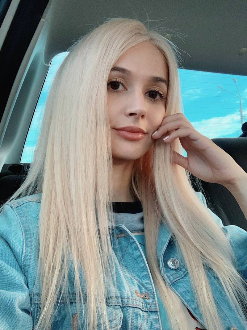 Фото - Модель: The Purple Bitch